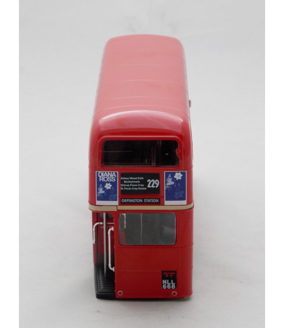 Autocar Autobús Rojo Rovers AEC Regent